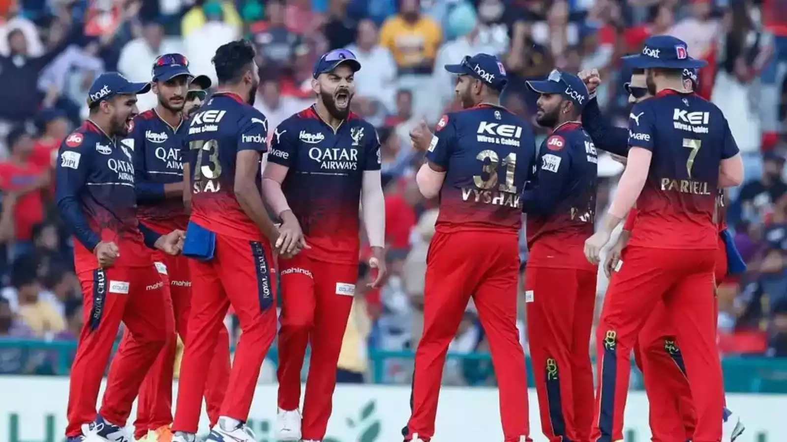 Bowlers who can replace Tom Curran in the RCB squad for IPL 2024