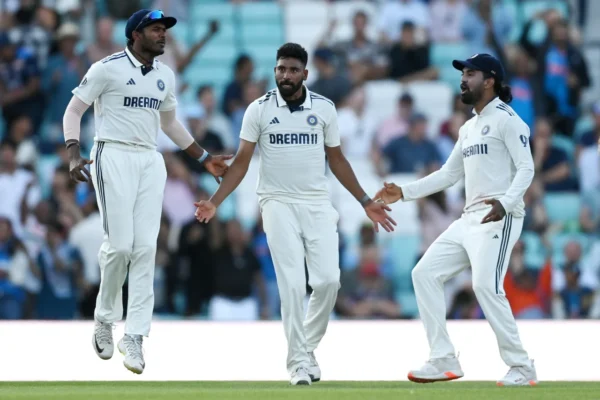 Mohammed Siraj And Shubman Gill Pull Off Great Strategic Bluff To Castle Zak Crawley In Dying ...